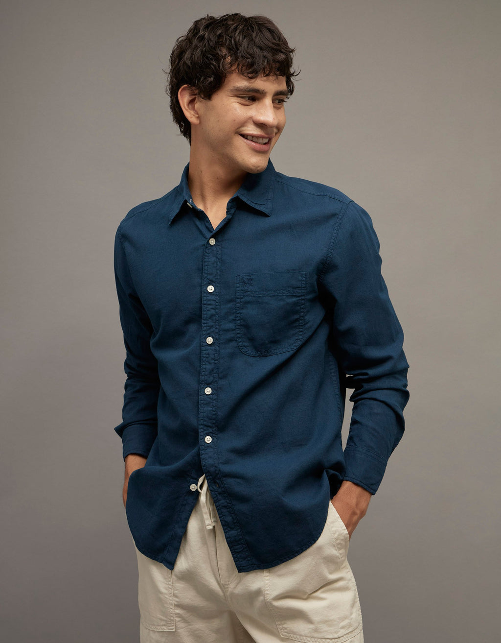 AE Everyday Button-Up Linen Shirt – American Eagle Europe